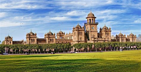 Peshawar Khyber Pakhtoon Kuwah Pakistan Travel Guide