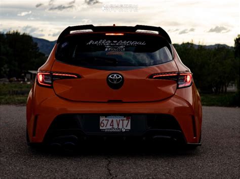 2019 Toyota Corolla With 18x9 25 Cosmis Racing Mr7 And 21530r18