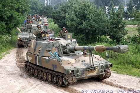 한국 육군 주력 K-55 자주포 - 자주국방네트워크-한국 육군 주력 K-55 자주포 | 한국, 뉴스, 군인