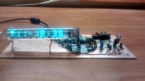 MSP VFD Clock Manhattan Style Dangerous Prototypes