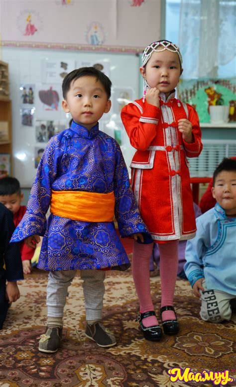 Maamuu · ФОТО 9 дүгээр цэцэцэрлэгийн “Дээлтэй Монгол” өдөрлөг