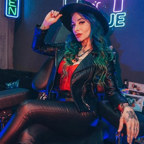 ¿quién Es Lissy Elizondo Supuesta Novia De Karely Ruiz