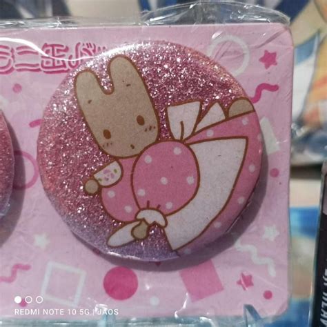 Hello Kitty Marron Cream Sanrio Ichigo Shinbun Pin Can Badge Set