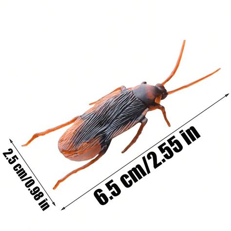 50pcs Realistic Bugs Plastic Fake Bug Trick Toys Insects Prank Toy Bugs Cockroaches Spiders