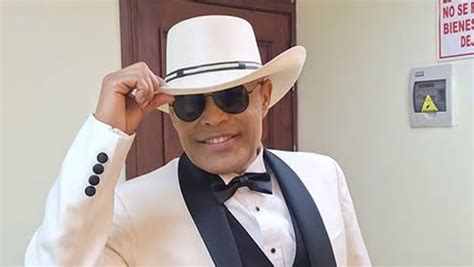 Confirmado Muere Merenguero Rubby Pérez Tras Colapso De Techo En