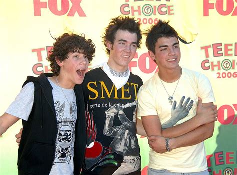 Photos From Jonas Brothers Through The Years E Online Artofit