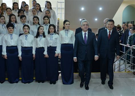 Նախագահն այցելել է Խ Աբովյանի անվան հայկական պետական մանկավարժական համալսարան Մամուլի