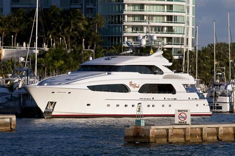 Gran Finale Yacht • John Sobrato 15m Superyacht