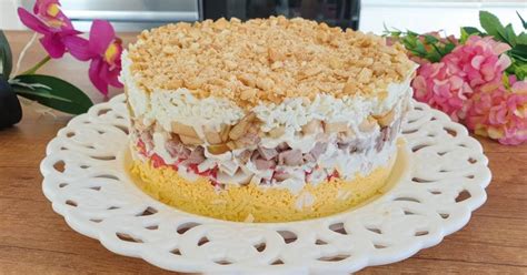 Салат «Снежная королева» с ветчиной и сыром