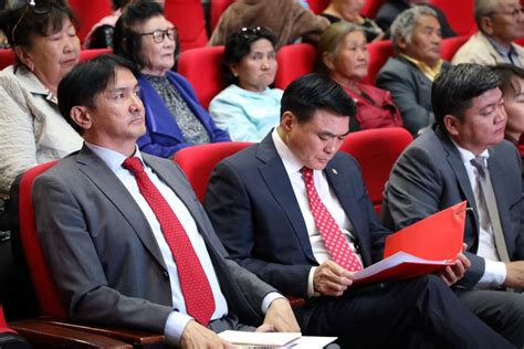 Иргэдэд хөдөлмөр нийгмийн хамгааллын салбарын үйл ажиллагааг танилцуулах уулзалт Налайх дүүрэгт