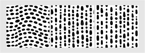 Small Dash Patterns Set Seamless Minimal Dash Pattern Small Elements Stock Illustration