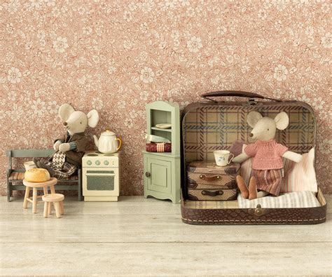Corner Cabinet Mouse Light Green Maileg Eu