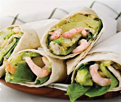 Räk avokado och äggröra i tunnbröd Recept ICA se