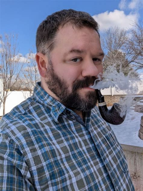 Pipe Smoking Daddybear Pipesmokingdaddybear Tumblr Blog Tumlook