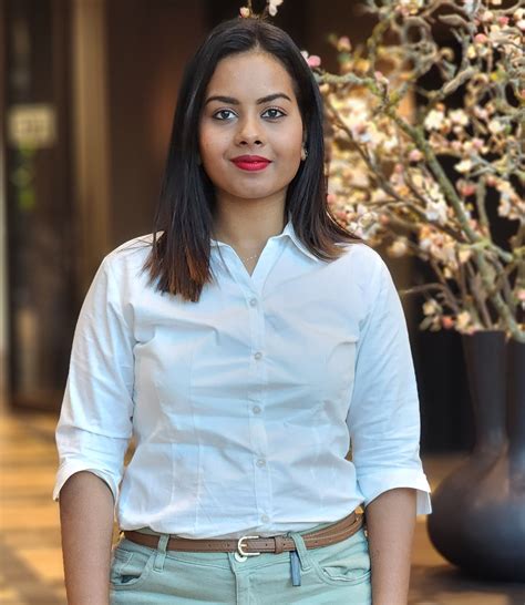 Redirecting To A Newly Created Record From A Custom Toast Message In