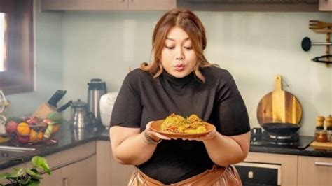 Foto Model Big Size Sukses Turunkan 40 Kg Dalam 8 Bulan Ini Rahasianya