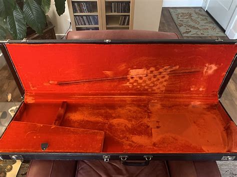 Vintage 1960s 1970s Fender Hardshell Base Case Black Reverb