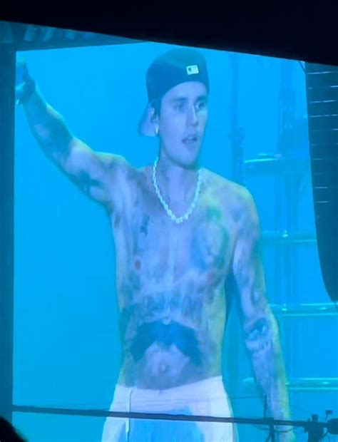 Justin Bieber Without A Shirt