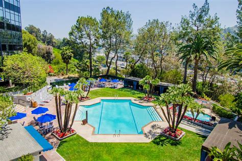 Hilton Universal City Day Pass Resortpass