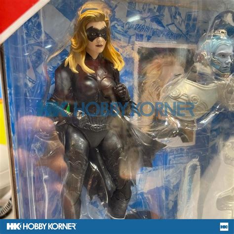 In Stock Mcfarlane Toys 7 Inch Scale Dc Multiverse Batgirl Batman And Robin Shopee Philippines