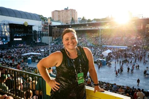 She Rocks Meet Ashley Highsmith And Get An Inside Look At How Unforgettable Concert Moments