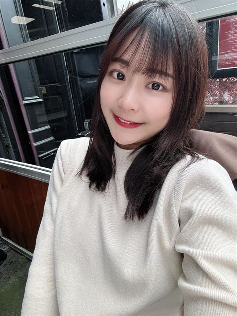 收到各國版本的生日快樂歌 無比感動 生日快樂 Happy Birthday 생일 축하합니다 お誕生日おめでとう Cumpleaños