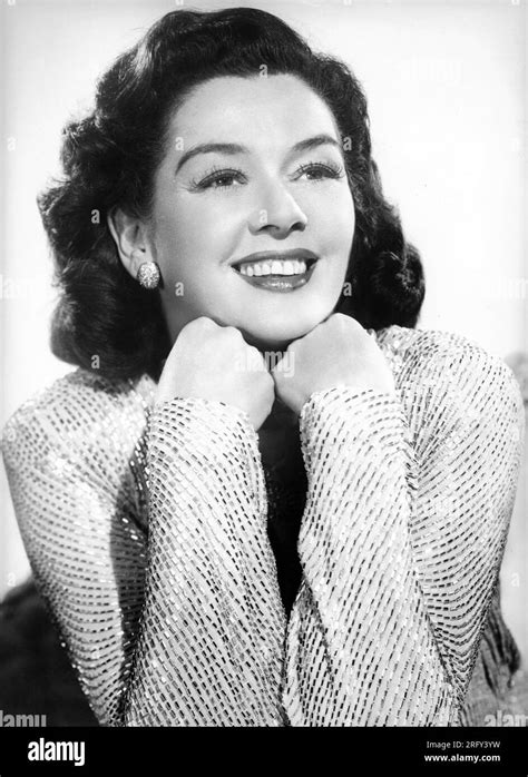 Rosalind Russell Circa 1947 Portrait Publicity For Columbia Pictures