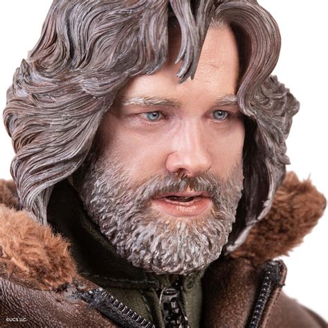 The Thing Macready 1 6 Scale Figure Mondo