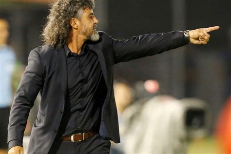 ¿por Qué Emelec Atraviesa Un Periodo Tan Turbulento En La Liga Pro