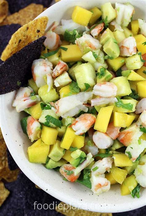 Салат из креветок авокадо манго и ананаса Foodie Plaza Shrimp Salad Salad Tomato Salsa