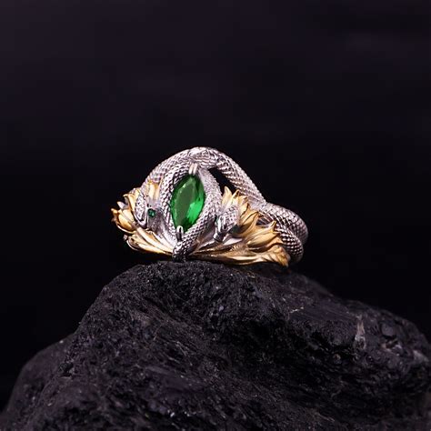 Aragorn Ring Ring Of Barahir 7 5 Espada Silver Touch Of Modern