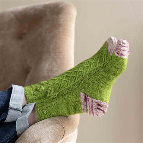 Knitting Small Circumferences — Knitrino