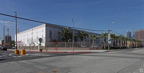 718 728 E Commercial St Los Angeles Ca 90012 Loopnet