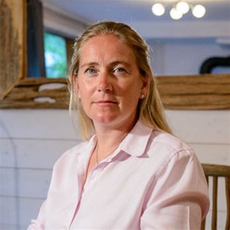 Alice Bromage Shecan