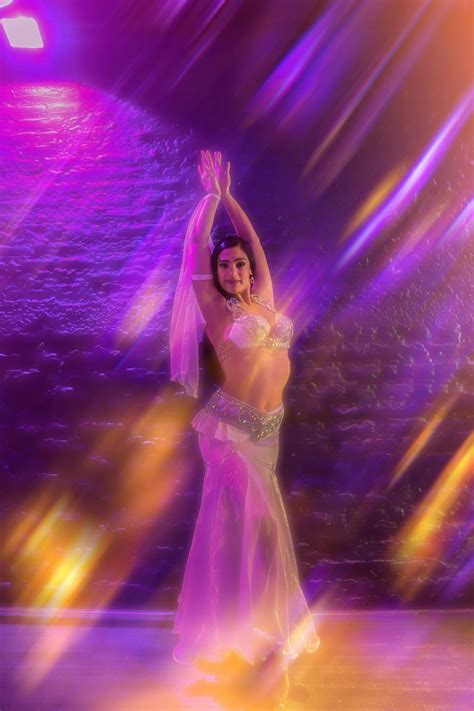 hot.belly.dancer