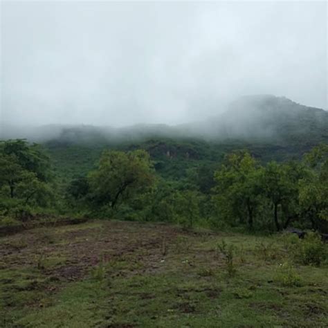 Innocent Kojay M K E N Y A Threads Say More