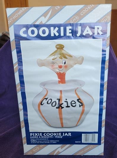 Gha Grant Howard Pixie Cookie Jar In Grandmas Footsteps