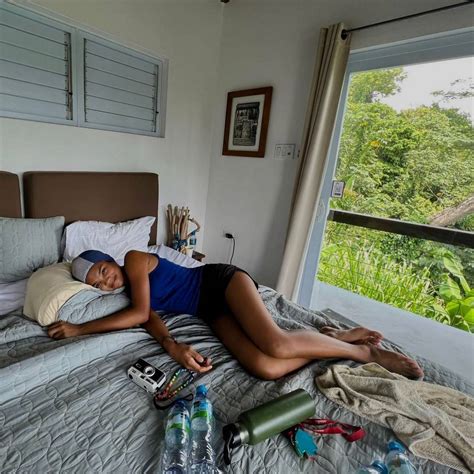 Mia Isaac Feet 13 Photos