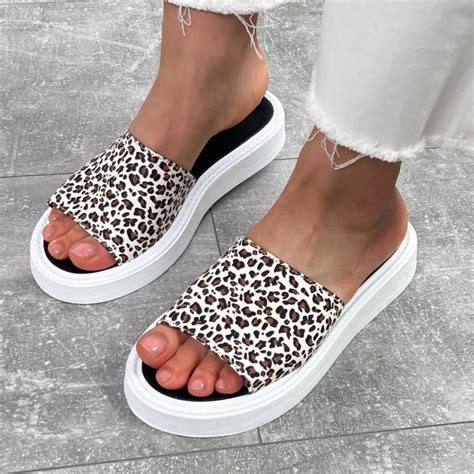 Шлёпанцы 🔥 кожа — ціна 1150 грн у каталозі Шльопанці Купити жіночі речі за доступною ціною на