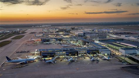 Houston Airports Amp Up Traveler Experience With Next Gen Mobility