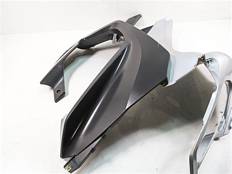 2007 Bmw R1200rt K26 Main Right Tank Fairing Cover 46637681056