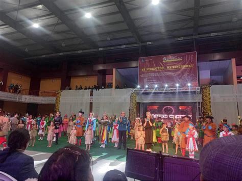 ЦЭРГИЙН БҮЖИГЧИД БАЯНХОНГОР АЙМАГТ Соёлын бүтээлч сар аяны хүрээнд тус чуулгын хамт олон