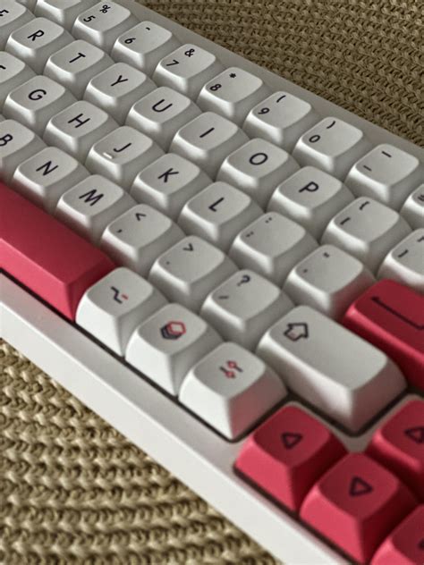 Custom: Profile XDA of PBT keycaps, NK Cream switches with LK67 case ...