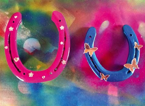 Bunte Hufeisen Hufeisenkunst Katha
