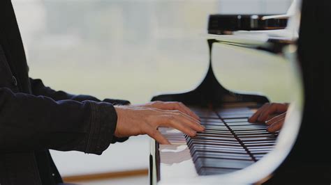 Max Richter Piano VST Plug-in – SRM Sounds