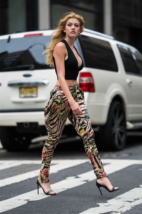 Katherine Mcnamara Rcelebsandals