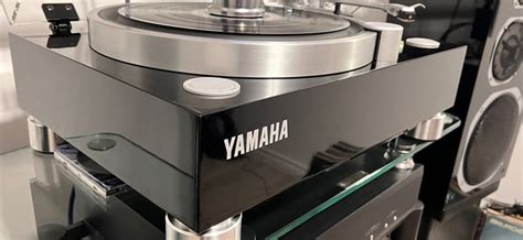 HIGH END TURNTABLE YAMAHA GT In Lisburn County Antrim Gumtree