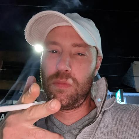 Erik Evensen Theycallmeeasy • Threads Say More