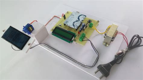 SUN TRACKING SOLAR PANEL TO TRACK THE MAXIMUM RAYS BY USING SERVO MOTOR Electrosal