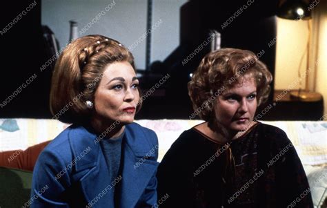 Faye Dunaway Diana Scarwid Film Mommie Dearest 35m 3425 Faye Dunaway